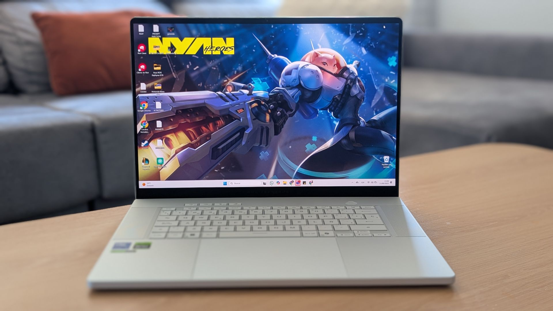El Asus ROG Zephyrus G16 (2025) me ha demostrado que el gaming más top ...